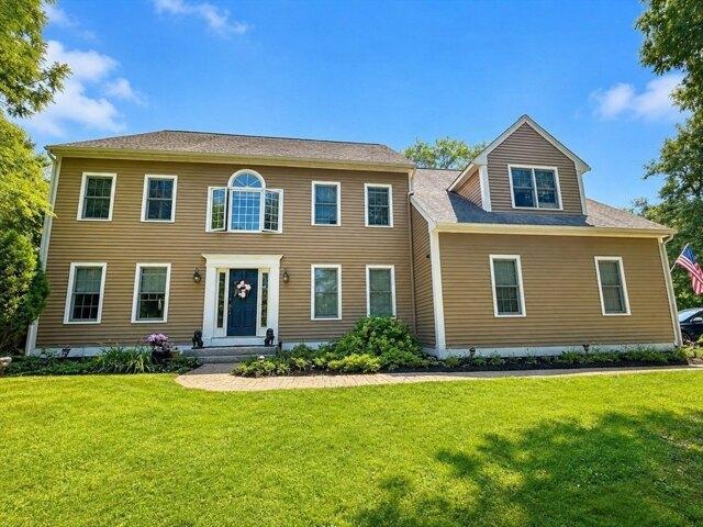 4 bedroom, Franklin MA 02038 105060646