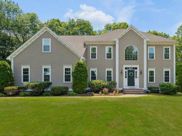 4 bedroom, Franklin MA 02038 105093630