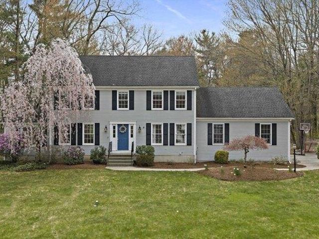 4 bedroom, Franklin MA 02038 102029547