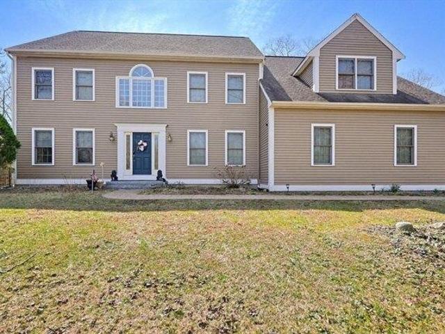 4 bedroom, Franklin MA 02038 102565305