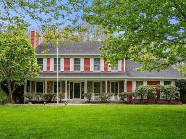 4 bedroom, Franklin MA 02038 102799449