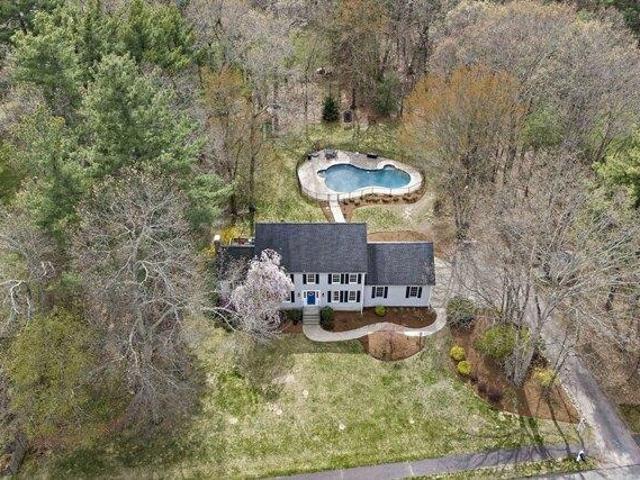 4 bedroom, Franklin MA 02038 LS102527890