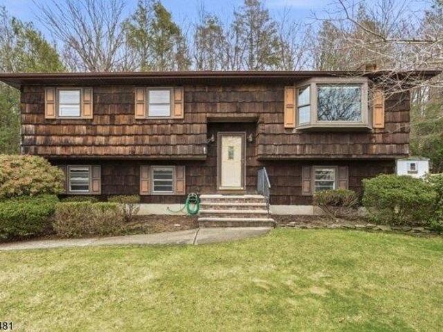 4 bedroom, Franklin NJ 07416 LS101750646