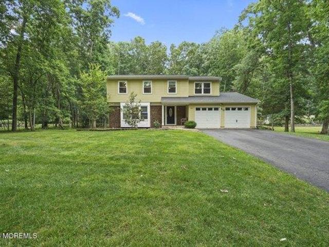 4 bedroom, Freehold NJ 07728 104651649