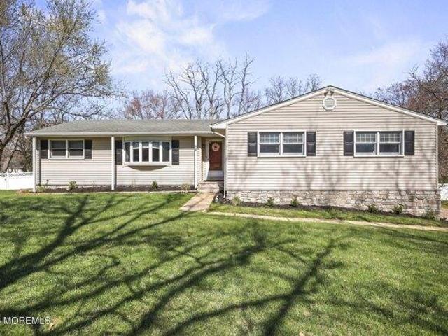 4 bedroom, Freehold NJ 07728 102282387