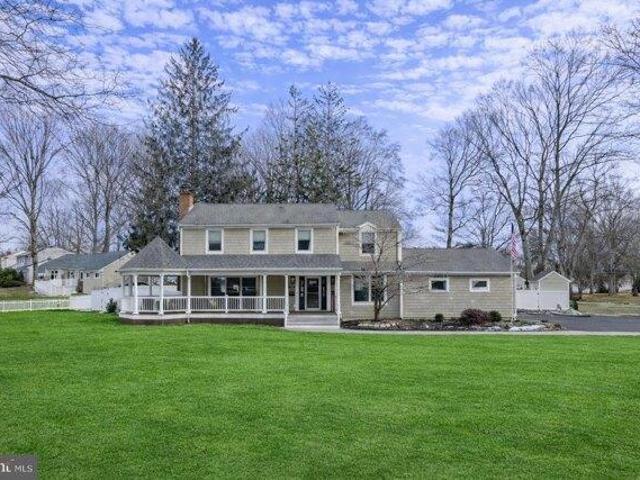 4 bedroom, Freehold NJ 07728 LS101658272