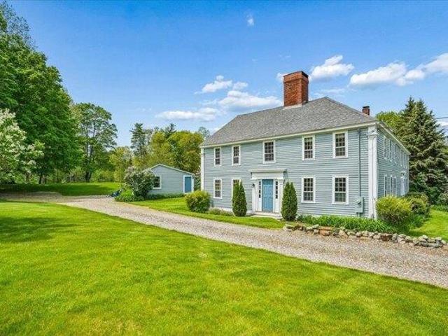 4 bedroom, Fremont NH 03044 104541675