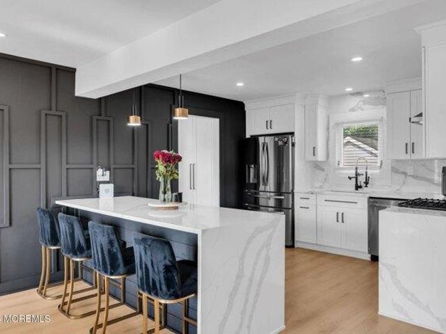 4 bedroom, Keansburg NJ 07734 104604401