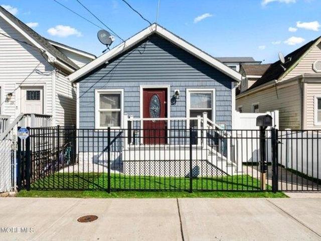 4 bedroom, Keansburg NJ 07734 105156204