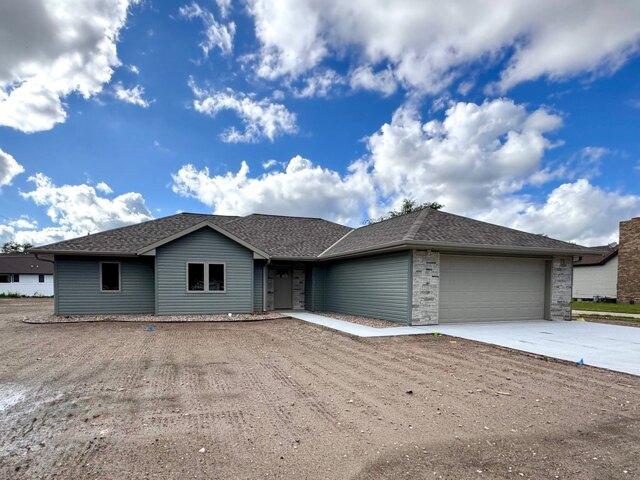4 bedroom, Kearney NE 68847 94712110