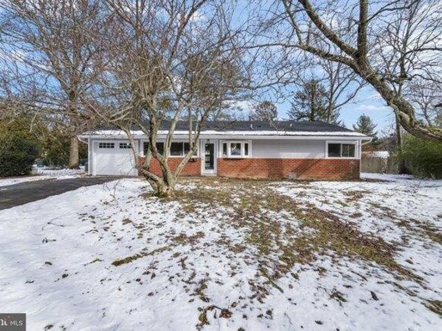 4 bedroom, Kendall Park NJ 08824 102561997