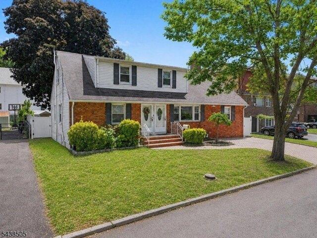 4 bedroom, Kenilworth NJ 07033 104567084