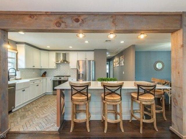 4 bedroom, Kenilworth NJ 07033 LS102586128