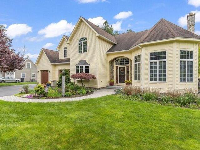 4 bedroom, Kennebunk ME 04043 105094433