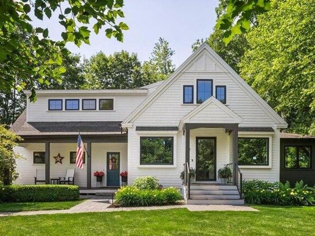4 bedroom, Kennebunk ME 04043 105142447