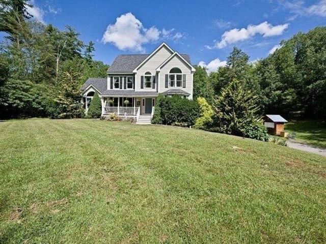 4 bedroom, Kensington NH 03833 105367941