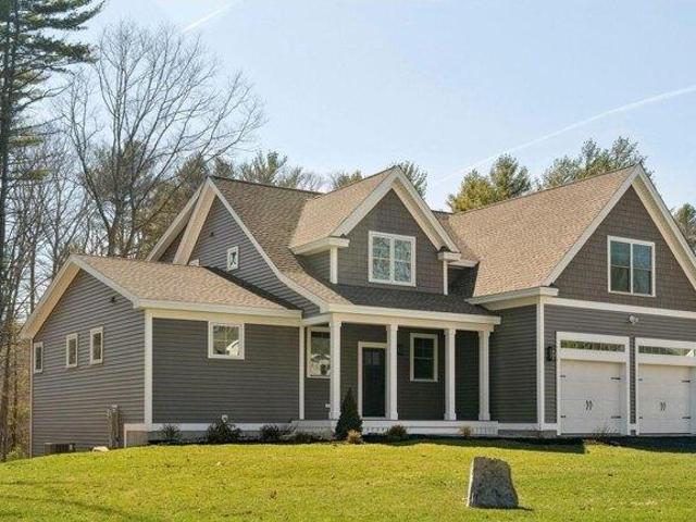 4 bedroom, Kittery ME 03905 104375800
