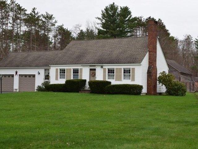 4 bedroom, Kingston NH 03848 LS102343672