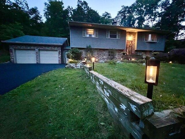 4 bedroom, Kingston NY 12401 90268934