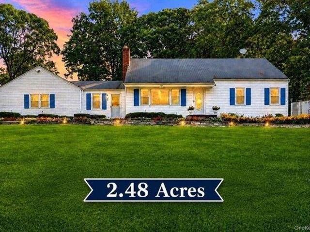 4 bedroom, Kings Park NY 11754 105274722