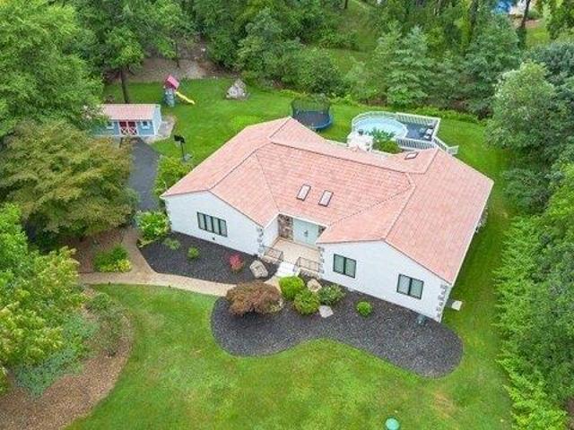 4 bedroom, Kinnelon NJ 07405 105190230