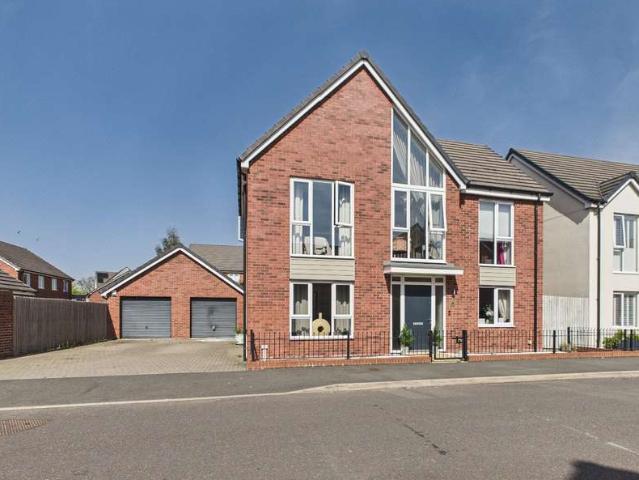 4 Bedroom House