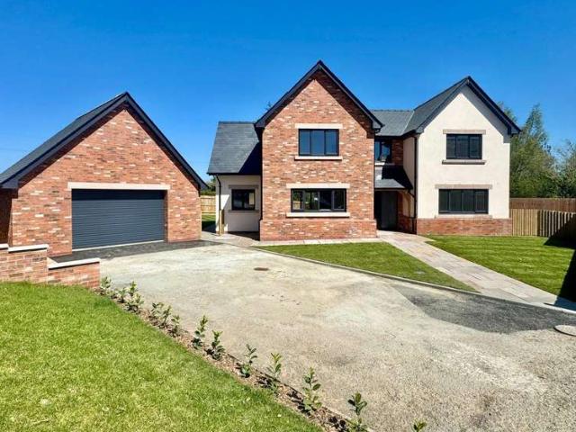 4 Bedroom House