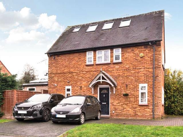4 Bedroom House