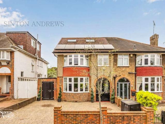 4 Bedroom House