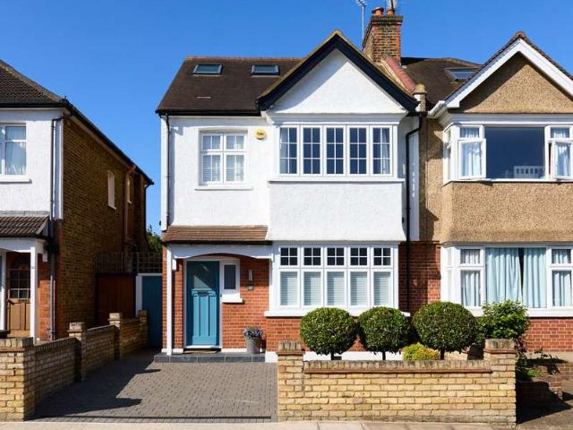 4 Bedroom House