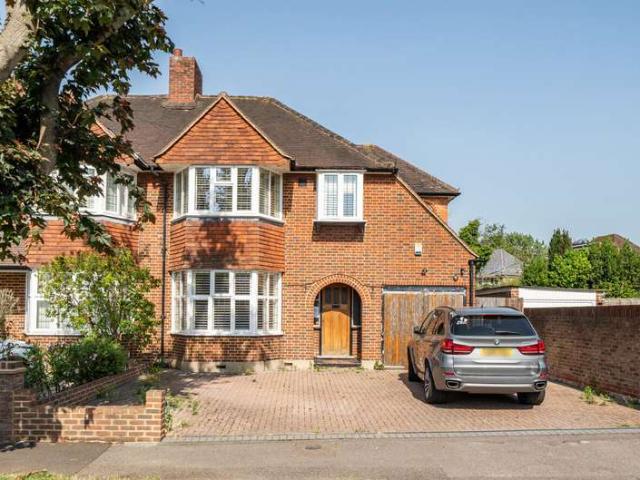4 Bedroom House