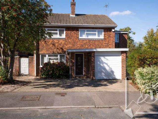 4 Bedroom Detached House