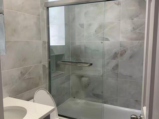 4 bedroom house 2nd FL for rent