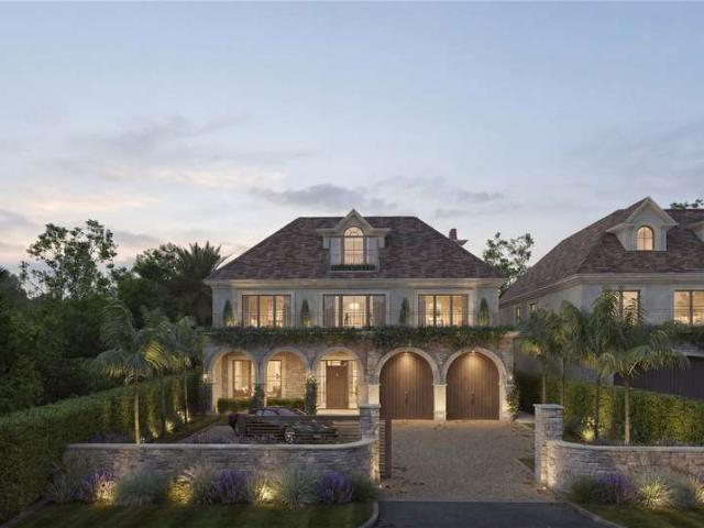 4 Bedroom House