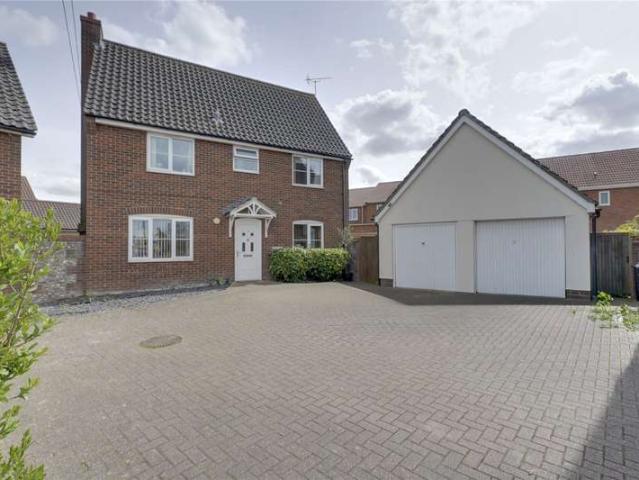 4 Bedroom House