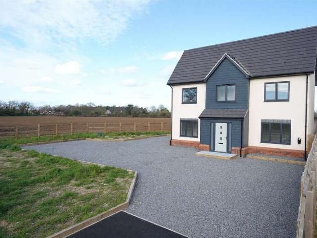 4 Bedroom House