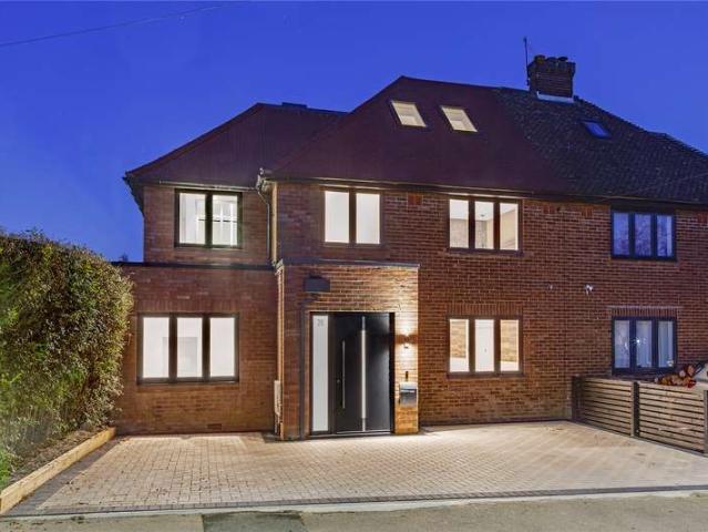 4 Bedroom House