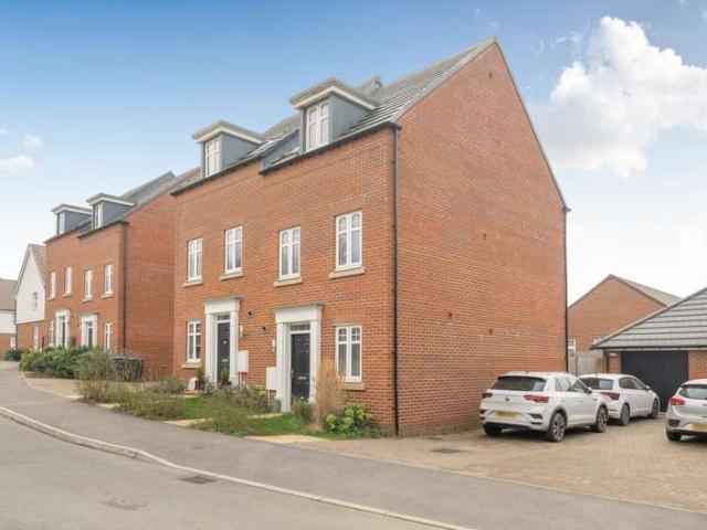 4 Bedroom House