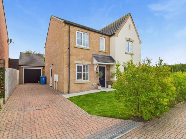 4 Bedroom House Cottingham East Riding Of Yorkshire LS99290127