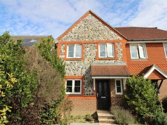 4 Bedroom House Coulsdon Greater London 98477206
