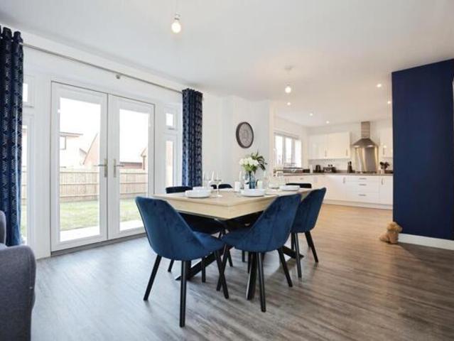 4 Bedroom House Coventry Coventry 100684890