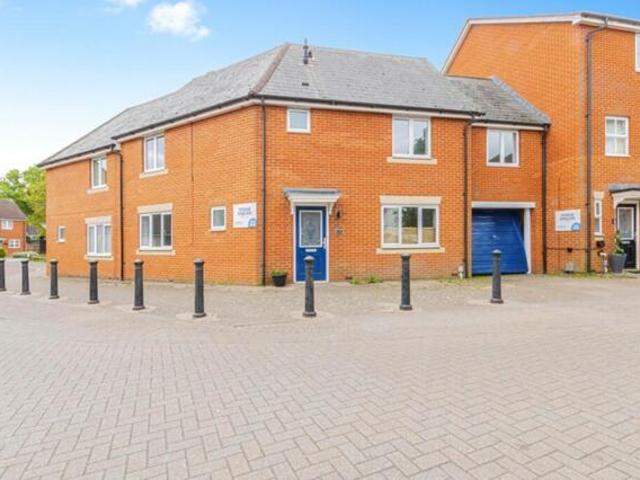 4 Bedroom House Colchester Essex 99290162