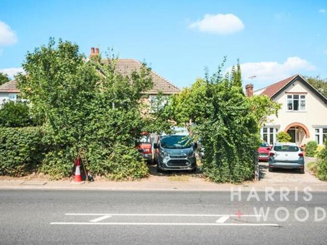 4 Bedroom House Colchester Essex LS98477076