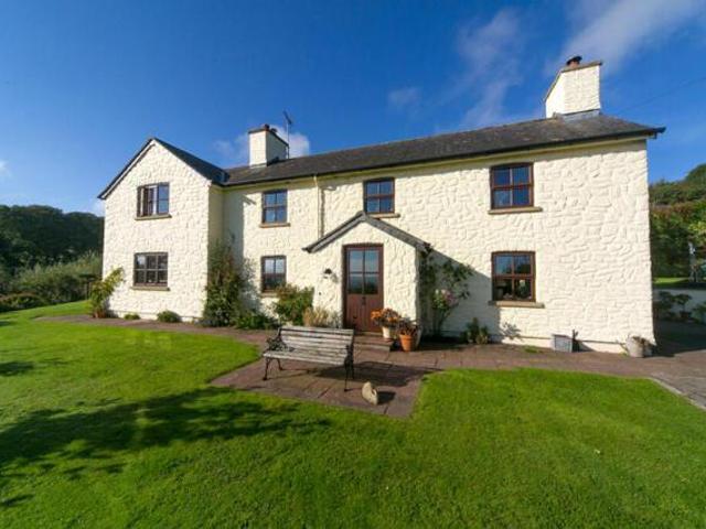 4 Bedroom House Conwy Conwy 100503172