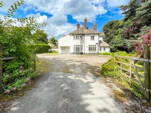 4 Bedroom House Conwy Conwy 99161927