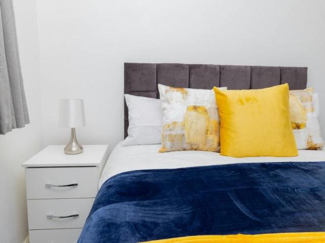 4 Bedroom House Corby Corby 89476096