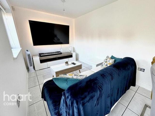 4 Bedroom House Corby Northamptonshire LS100824952