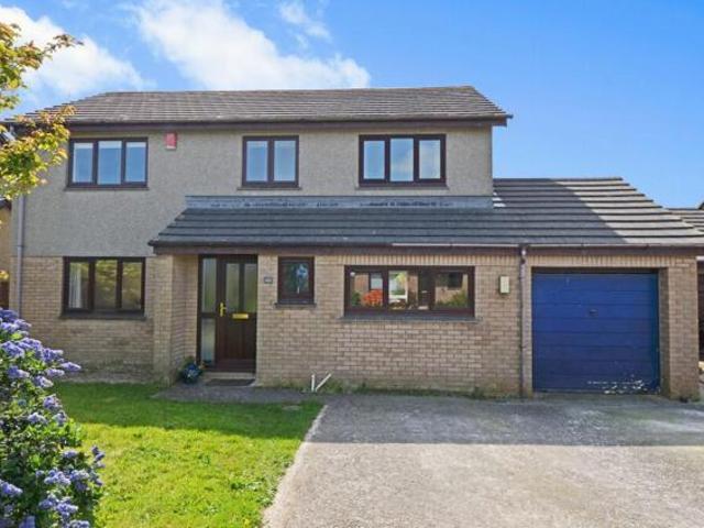 4 Bedroom House Cornwell Cornwall LS99290046