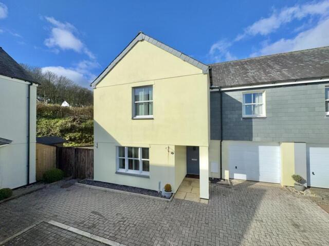 4 Bedroom House Cornwell Oxfordshire 99986525