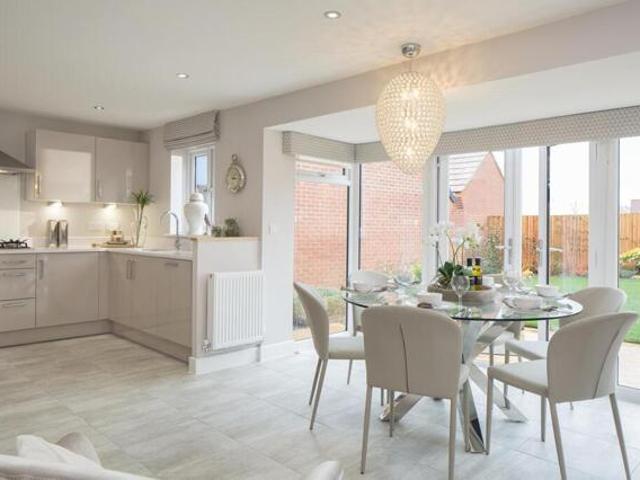 4 Bedroom House Cambridge Cambridgeshire 99986137